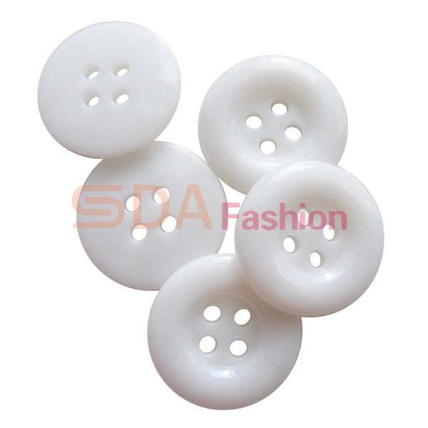Resin chalk button - SDA Fashion